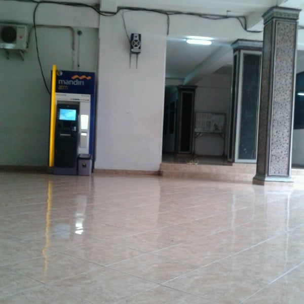Universitas Respati Yogyakarta ( UNRIYO ) - Medical School