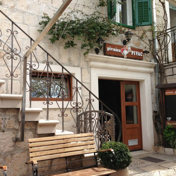 Rooster pub - 4 tips from 54 visitors