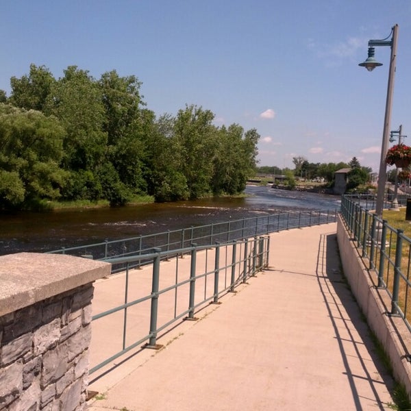 Moira River - 37 visitors