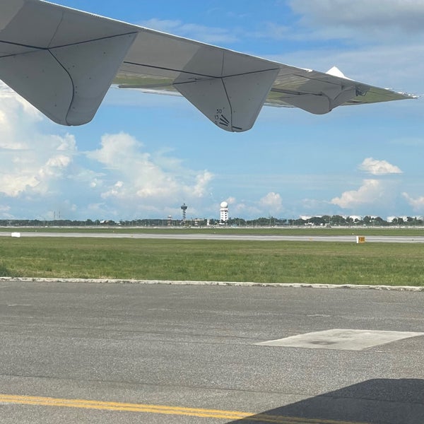 Bangkok Airways Flight PG 135 BKK-USM - Bang Phli, สมุทรปราการ