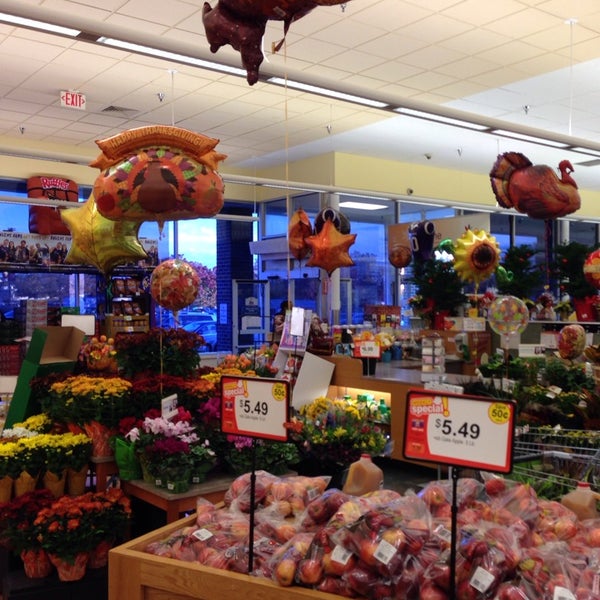 Giant - Grocery Store