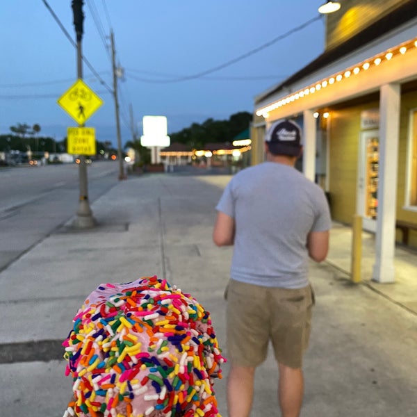 Big Olaf Creamery - Ice Cream Parlor