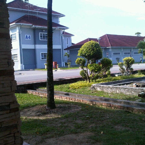 Block A4 UTHM - College Administrative Building