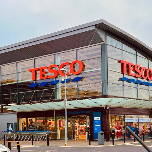 Tesco Metro - Convenience Store