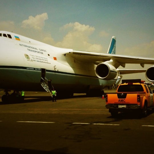 Gedung JPT 1 Cargo Area Bandara Soekarno Hatta - Office