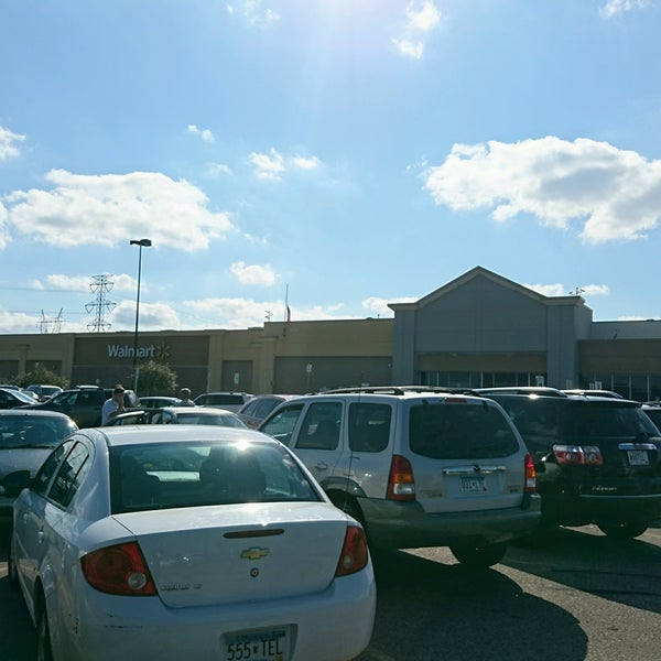 Photos at Walmart Supercenter - Big Box Store in Shakopee