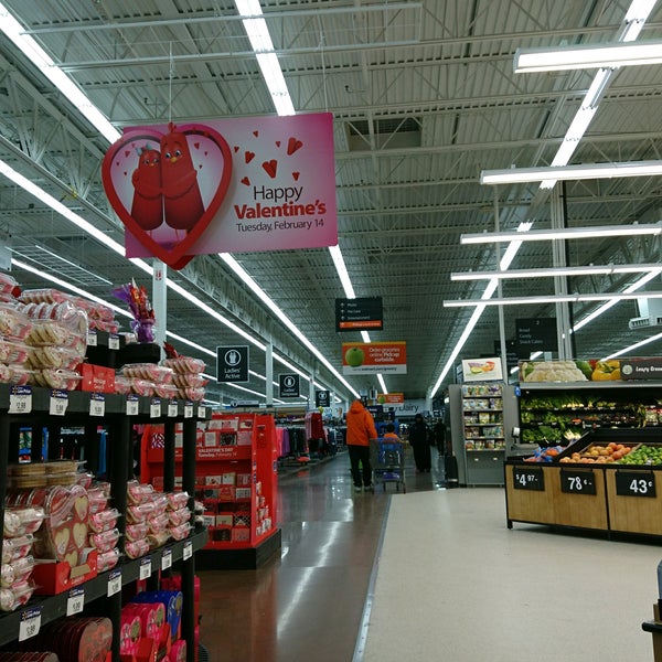 Photos at Walmart Supercenter - Big Box Store in Shakopee