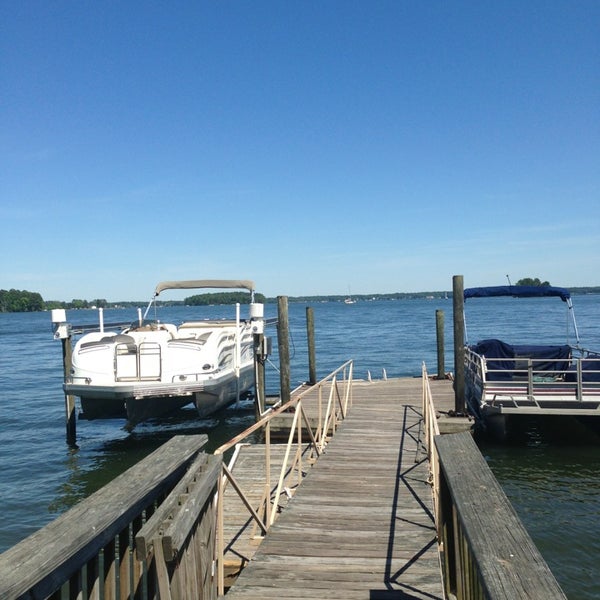 Lake Murray Marina - Harbor / Marina in Irmo
