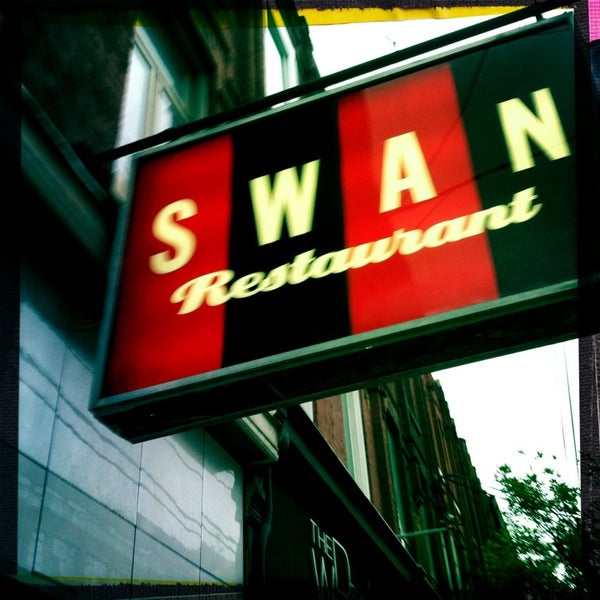 Le Swan - Diner in Toronto