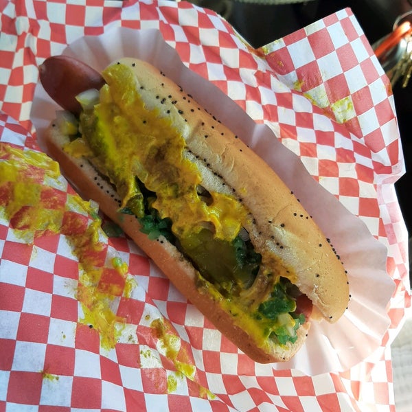 Renee's Chicago Dogs - Monticello, IN