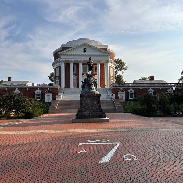 University of Virginia School of Law - 580 Massie Rd