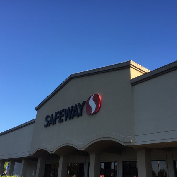 Safeway (Now Closed) - Grocery Store in Downtown West Sacramento