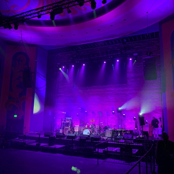 El Rey Theatre - Downtown Chico - 5 tips