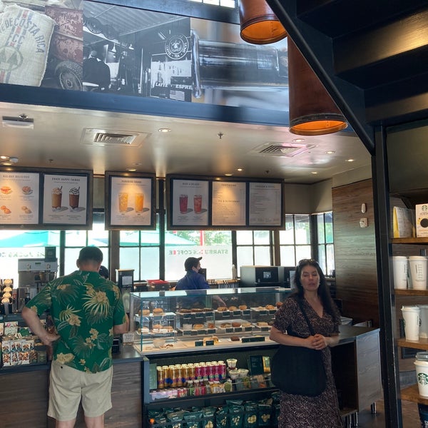 Starbucks - Northwest Washington - 1501 Connecticut Ave NW