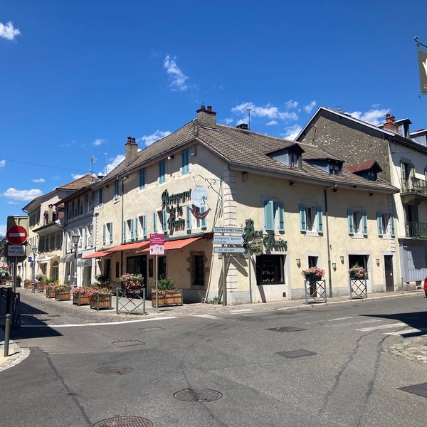 Ferney-Voltaire - Ain, Auvergne-Rhône-Alpes