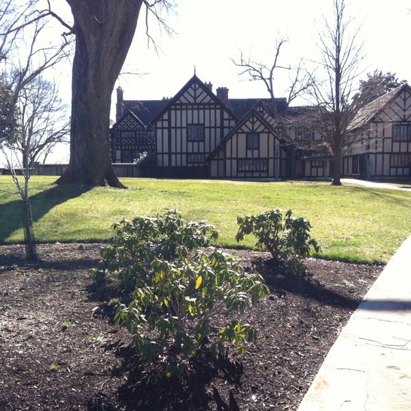 Agecroft Hall - Near West End - 5 tips from 344 visitors
