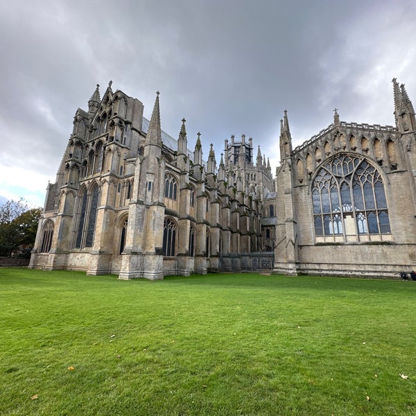 Ely Cathedral - 7 tips from 1475 visitors