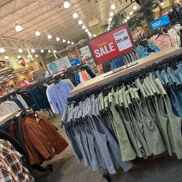 Cabela's - Sporting Goods Retail in Quil Ceda Village