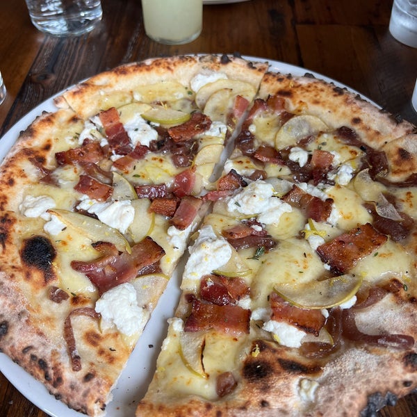 Ovn Wood Fired Pizza - Fairhaven - 1148 10th St