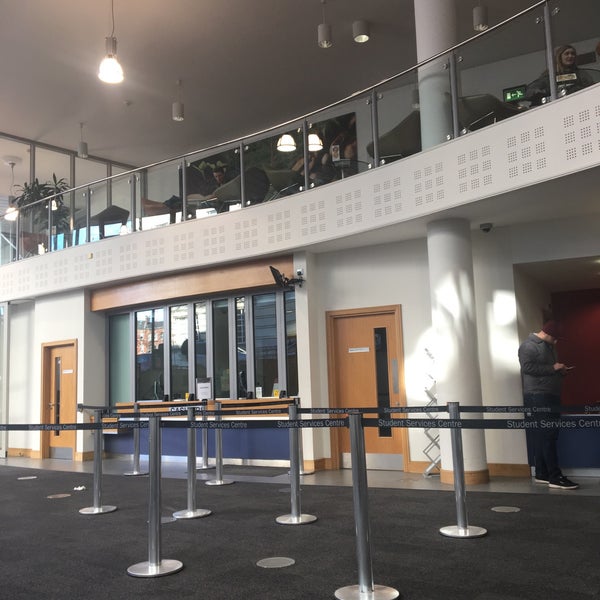 Marjorie and Arnold Ziff Building - Woodhouse - 3 tips