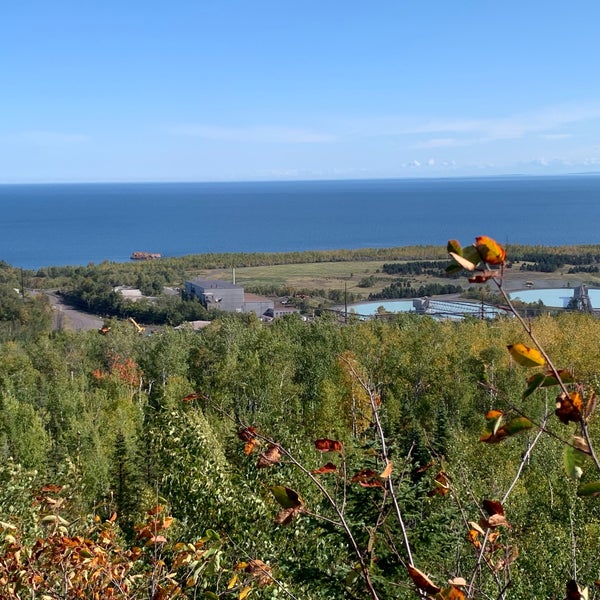 Silver Bay Scenic Overlook - Scenic Lookout