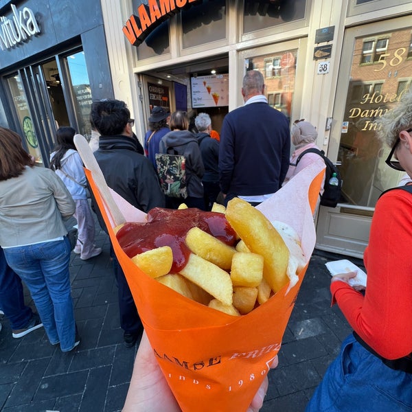 Vlaamse Frites - Friterie in Kuip