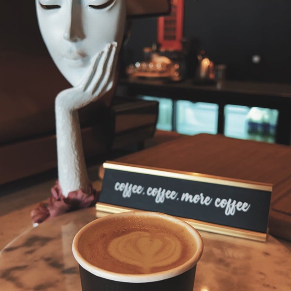 THREE SIXTY COFFEE LOUNGE - الشعلة - 36 tips