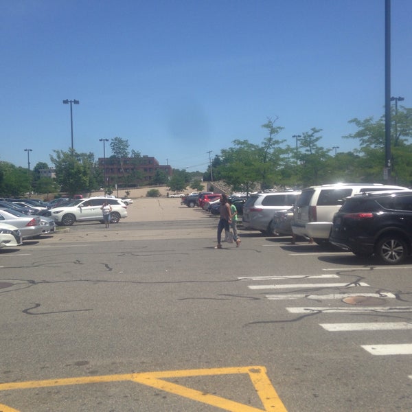 Dedham Mall - East Dedham - 1 tip