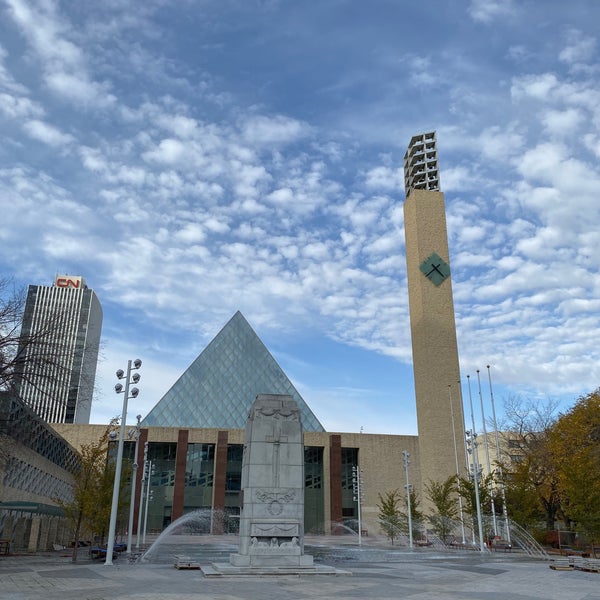 Edmonton City Hall - Downtown Edmonton - 1 Sir Winston Churchill Square