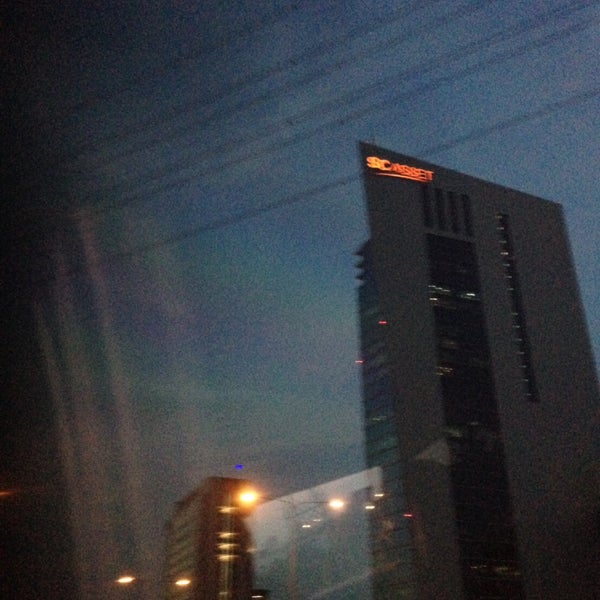 Photos at Shinawatra Tower III (ชินวัตร ทาวเวอร์ 3) - 20 tips