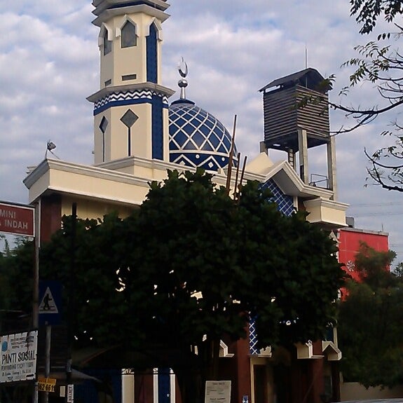 Masjid Al Anwar - Mosque in Jakarta Timur