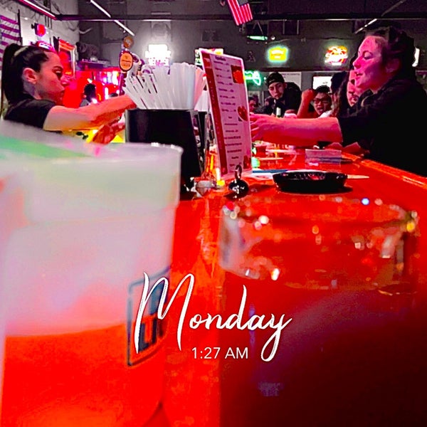 Backstage Billiards - Sports Bar in Orlando