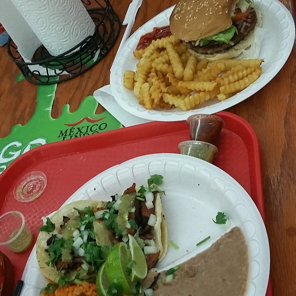 El Rancho Supermercado - Grocery Store in Dallas