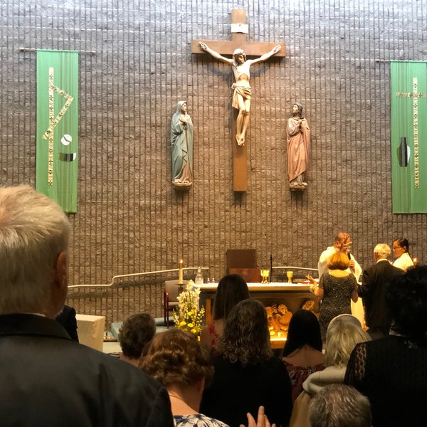 Saint Louise De Marillac Catholic Church - Covina, CA