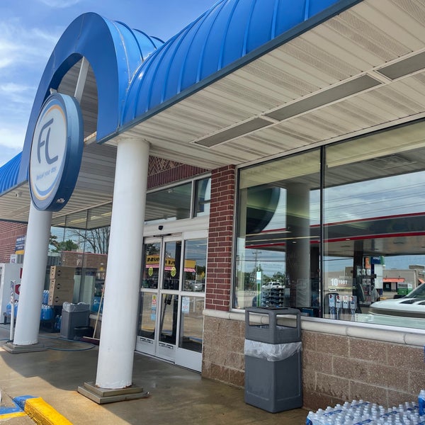 Fastlane - 1010 North Hwy 47