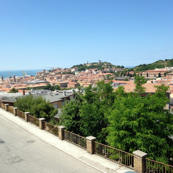 Belvedere del Pincio - Scenic Lookout in Ancona