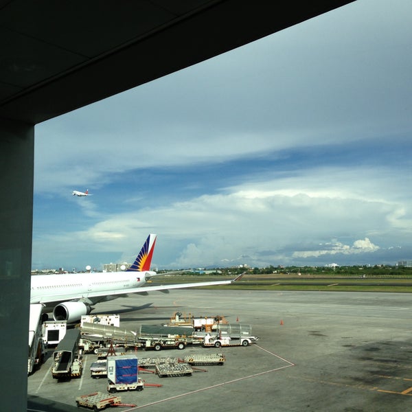 Photos at Ninoy Aquino International Airport (MNL) Terminal 2 ...