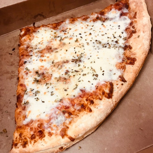 Jumbo Pizza - Pizzeria in Washington