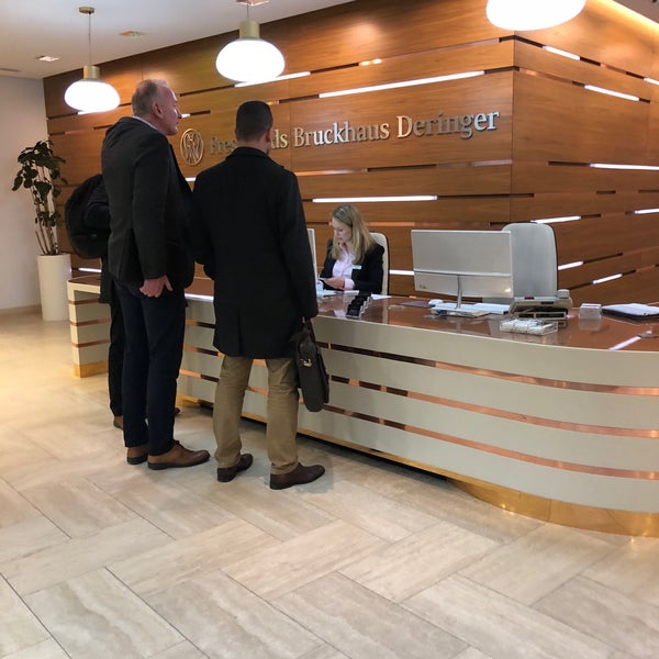 Freshfields Bruckhaus Deringer LLP - Temple - 65 Fleet Street