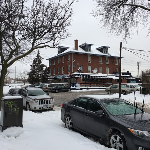 The Blue Goose - Bar in Humber Bay