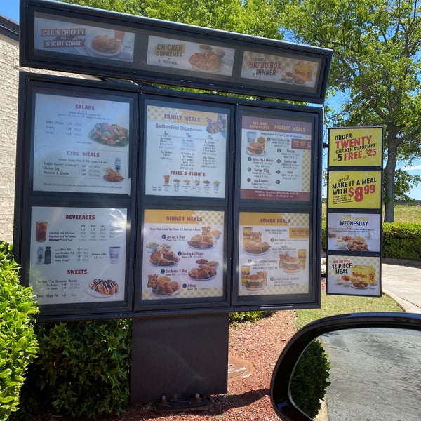 Bojangles' Famous Chicken 'n Biscuits - Fast Food Restaurant