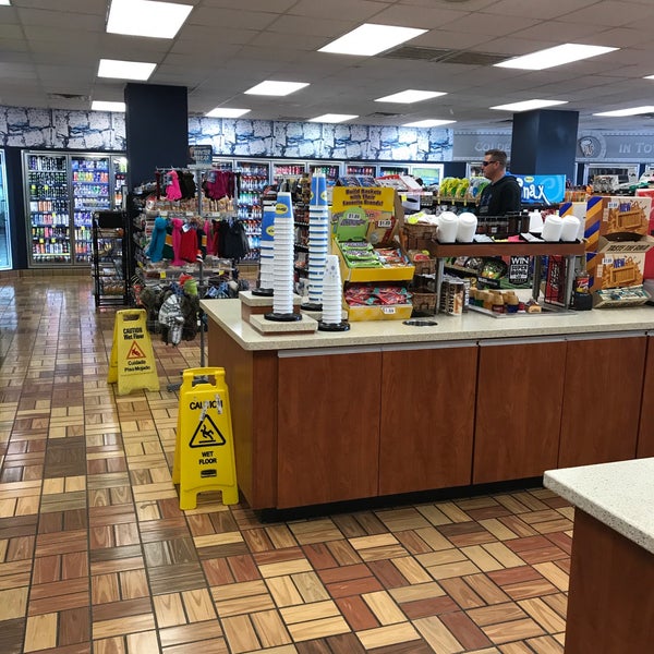 Spinx - 1520 E Main St