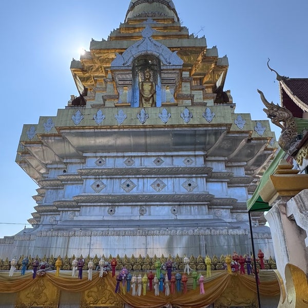 วัดพระธาตุดอยสะเก็ด - Rong Wua Daeng, เชียงใหม่