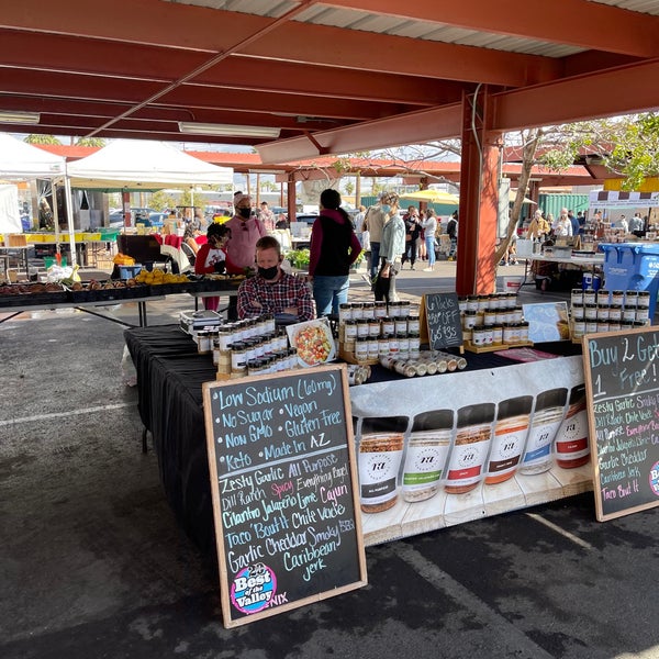 Downtown Phoenix Farmers Market - Downtown Phoenix - 720 N 5th St