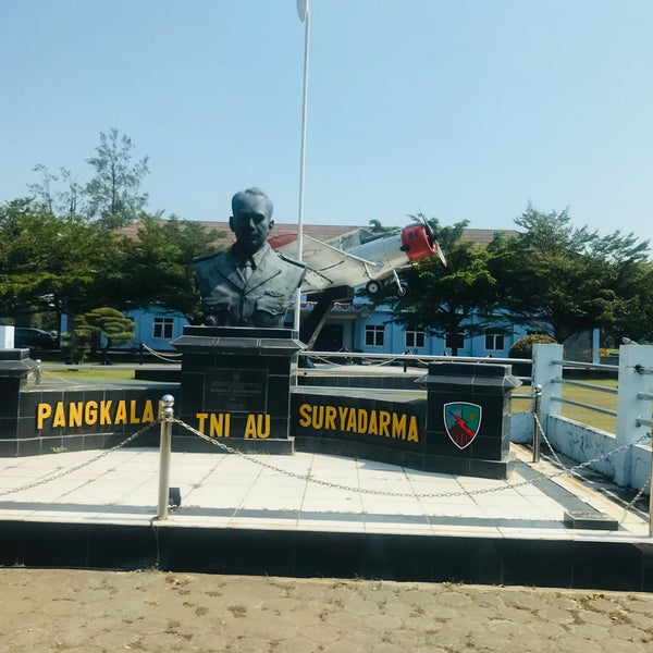 Lanud Suryadarma - 2 tips