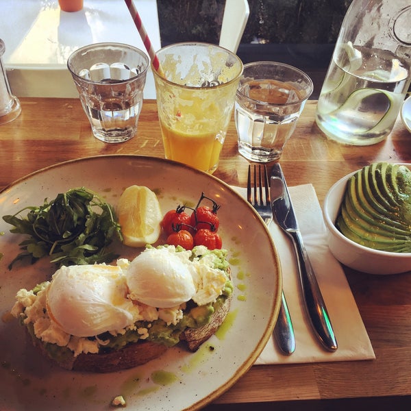 Babylon - Café in Raynes Park