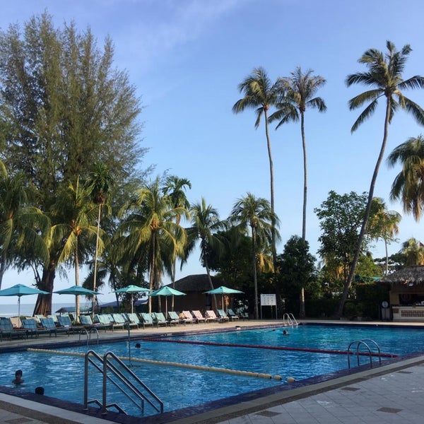 Holiday Inn Resort - 58 tips from 5248 visitors