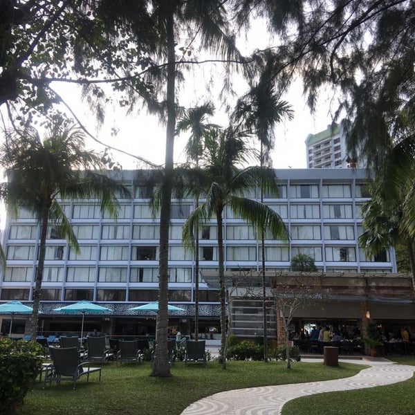 Holiday Inn Resort - 58 tips from 5248 visitors