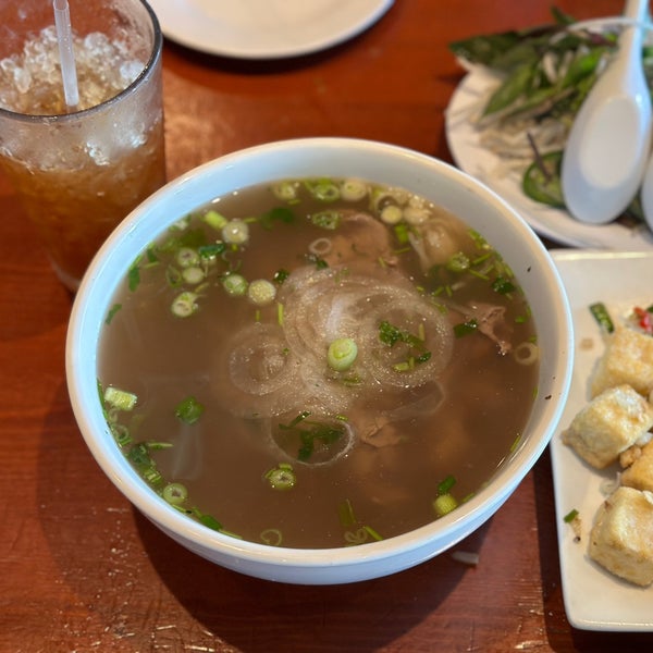 Pho Show - Vietnamese Restaurant