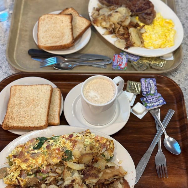 Valois - Breakfast Spot in Chicago